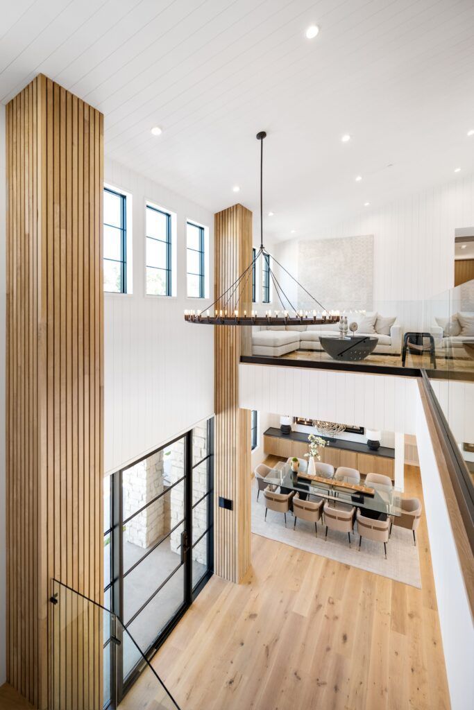 Ideas para Casas con Techos Altos: Cómo Decorar y Aprovechar al Máximo ...